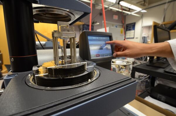 Dynamic Mechanical Analyzer (DMA) - A344 - CKN Knowledge in Practice Centre